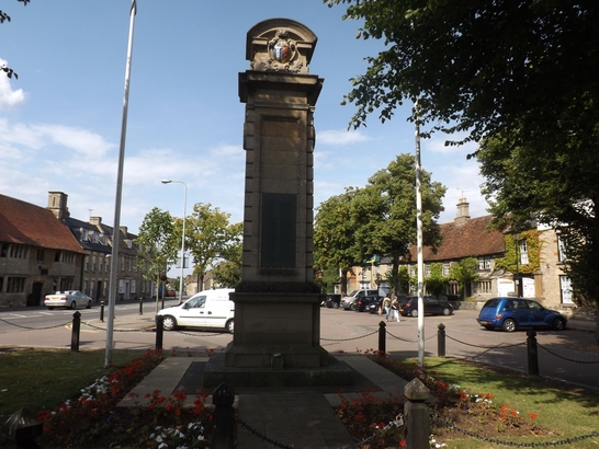 Higham Ferrers Memorial Pillar